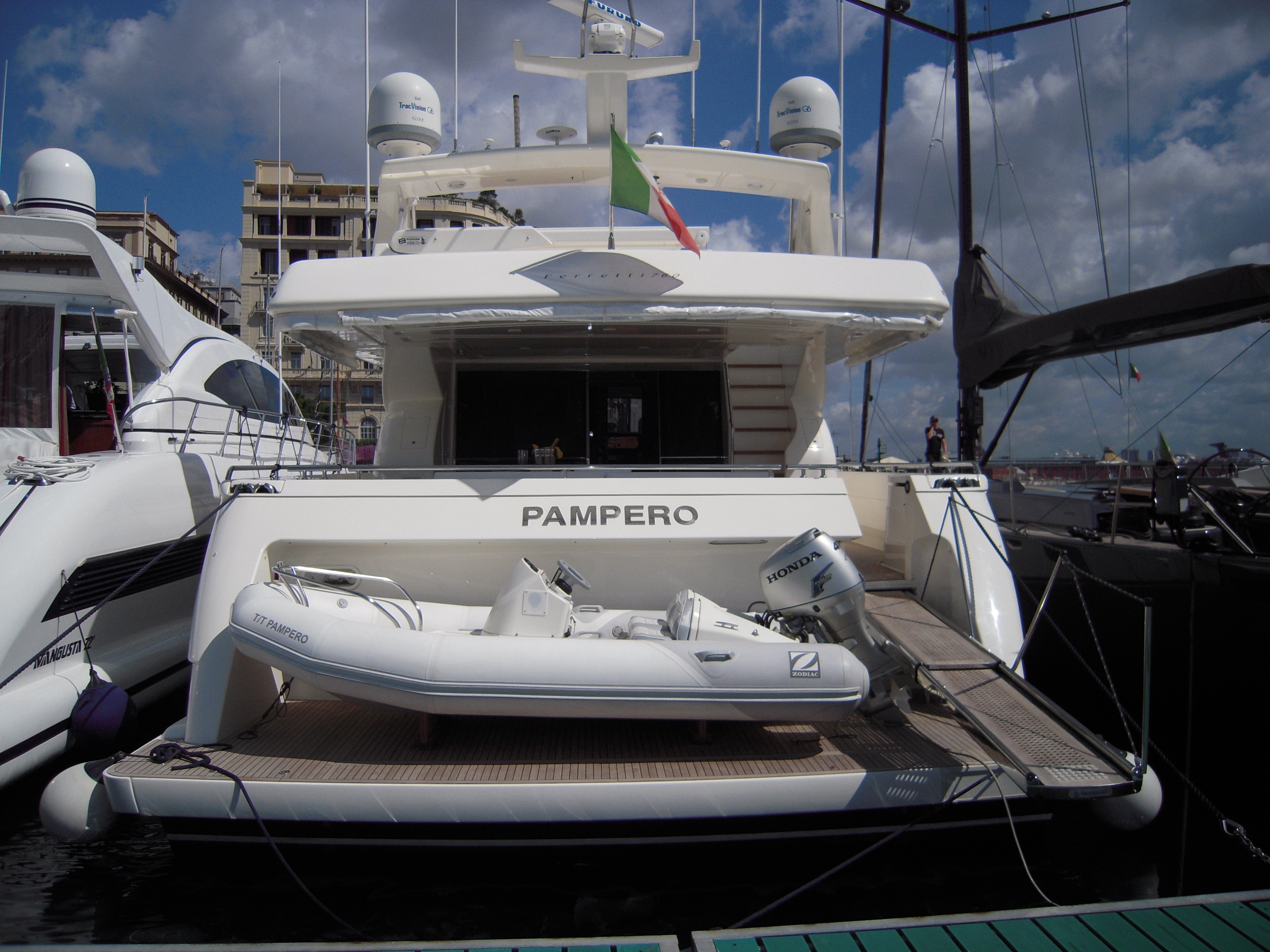 PAMPERO Yacht Charter Details, Ferretti 760 | CHARTERWORLD Luxury ...